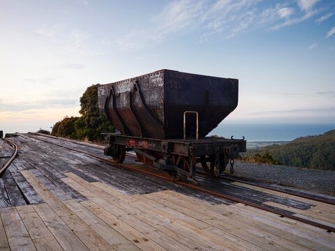 "Ropeway Conveyor" Images – Browse 481 Stock Photos, Vectors, and Video ...