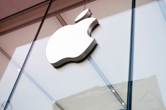 Apple Computer Logo Images – Browse 16,224 Stock Photos, Vectors, and ...