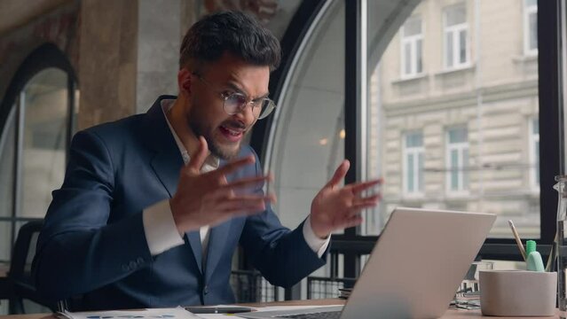 Yelling Boss Images – Browse 66,194 Stock Photos, Vectors, and Video ...