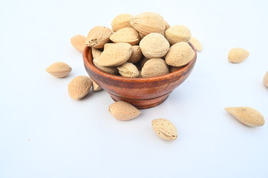 "Bengal Almond"-Bilder: Stock-Fotos & -Videos. | Adobe Stock