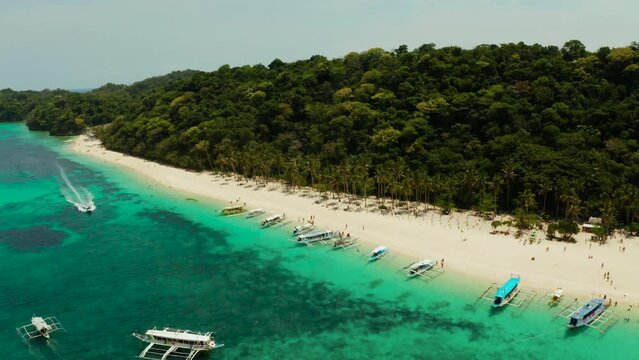 "Puka Shells" Images – Browse 545 Stock Photos, Vectors, and Video ...