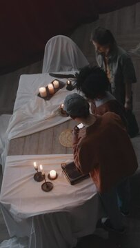 「Seance」の写真素材 | 10,610件の無料イラスト画像 | Adobe Stock