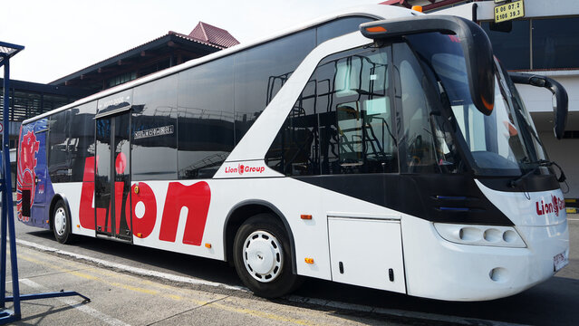 "Lion Air"-Bilder: Stock-Fotos & -Videos. | Adobe Stock