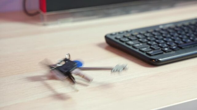 "Arrow Key"-Bilder: Stock-Fotos & -Videos. | Adobe Stock