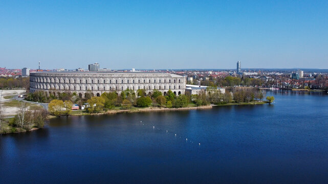 รูปภาพZeppelinfeld – เลือกดูภาพถ่ายสต็อก เวกเตอร์ และวิดีโอ434 | Adobe ...
