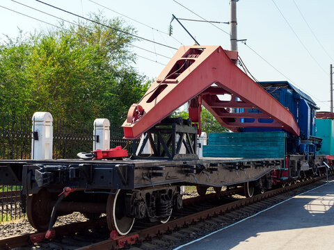 "Railroad Crane" Images – Browse 819 Stock Photos, Vectors, and Video ...