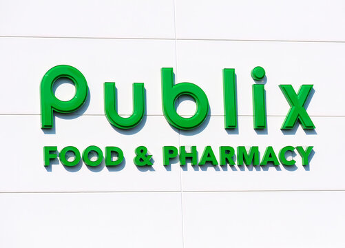 "Straight On" Images – Browse 1,141 Stock Photos, Vectors, and Video ...