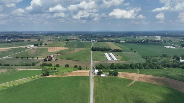 American Countryside Images – Browse 79,387 Stock Photos, Vectors, and ...