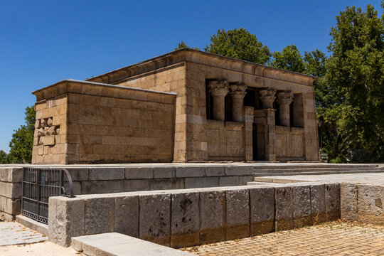 "Temple Of Debod"-Bilder: Stock-Fotos & -Videos. | Adobe Stock