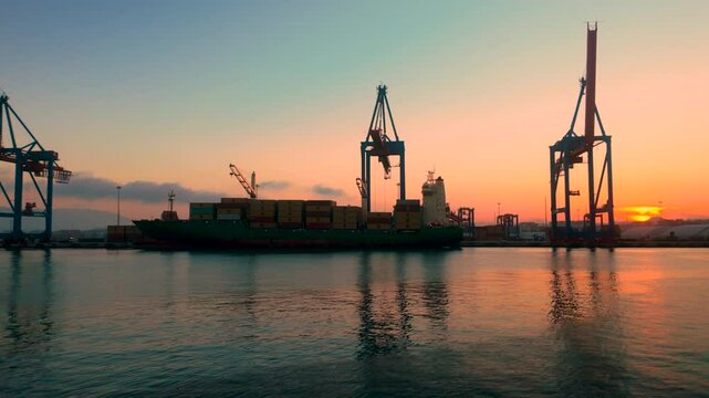 "Industrial Port" Images – Browse 2,408 Stock Photos, Vectors, and ...