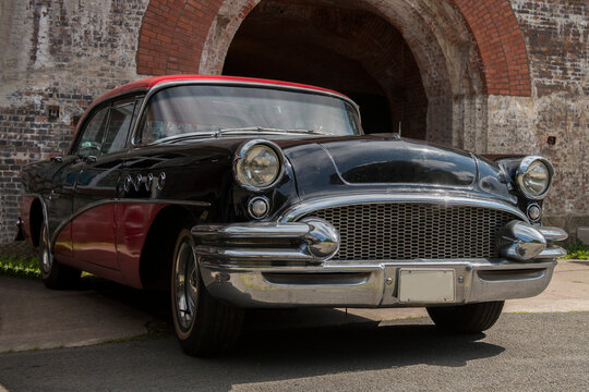 "Us Cars" Imagens – Procure 329 fotos, vetores e vídeos | Adobe Stock