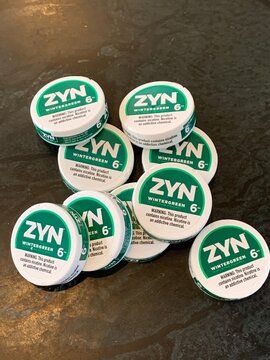 「Zyns」の写真素材 | 4件の無料イラスト画像 | Adobe Stock
