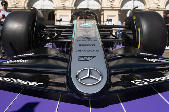 Mercedes Amg F1 Wallpaper Images – Browse 5 Stock Photos, Vectors, and ...