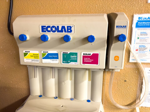 "Commercial Cleaning" Images – Browse 16,690 Stock Photos, Vectors, and ...