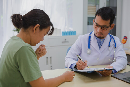 Observation Patient Images – Browse 53,031 Stock Photos, Vectors, and ...