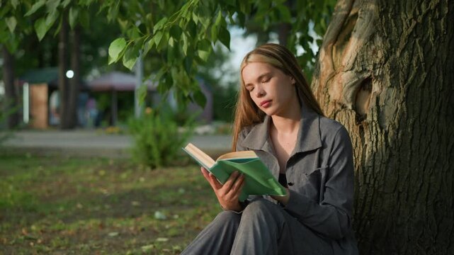 "Flip Book" Images – Browse 975 Stock Photos, Vectors, and Video ...