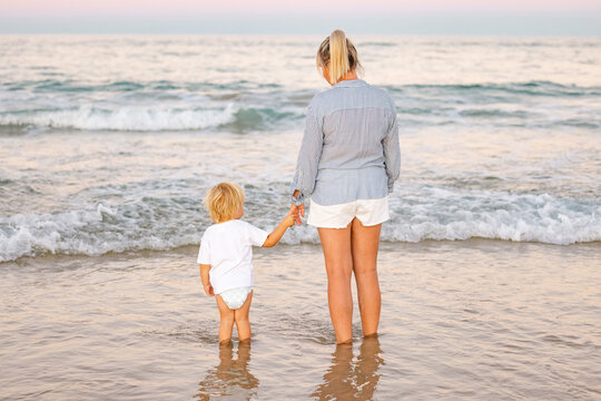 Caseyjadew photos, images, assets | Adobe Stock