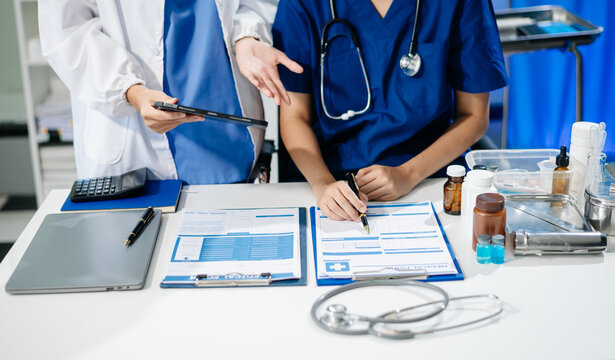 "Medical Records" Images – Browse 12,748 Stock Photos, Vectors, and ...