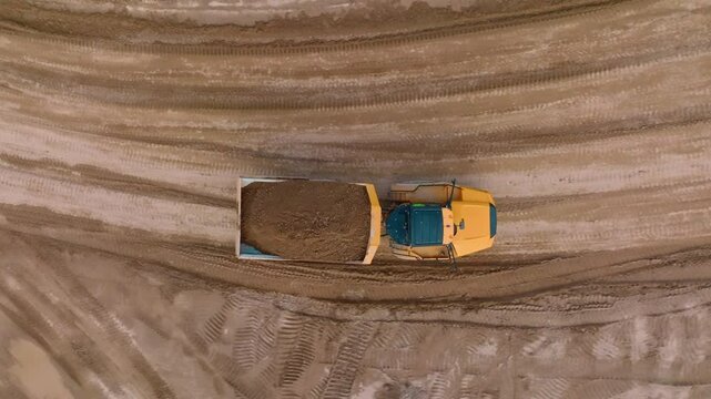 "Articulated Dump Truck" Images – Browse 1,061 Stock Photos, Vectors ...