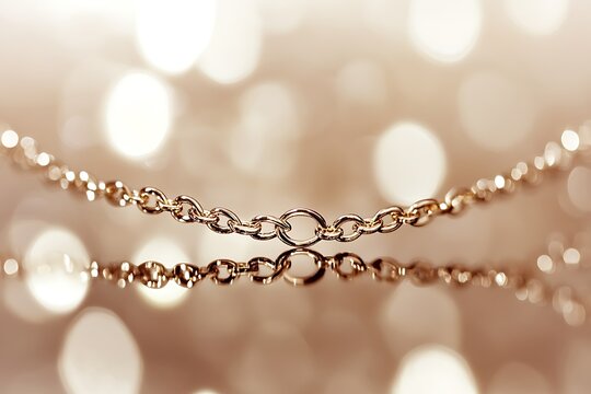 Gold-Chain - Images et vidéos libres de droits | Adobe Stock