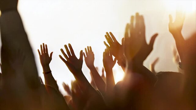 Cheering Images – Browse 8,150,477 Stock Photos, Vectors, and Video ...