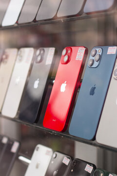 Iphone Photo Booth - Images et vidéos libres de droits | Adobe Stock