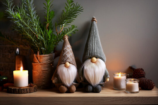 Tomte bilder – Bläddra bland 3,879 stockfoton, vektorer och videor ...